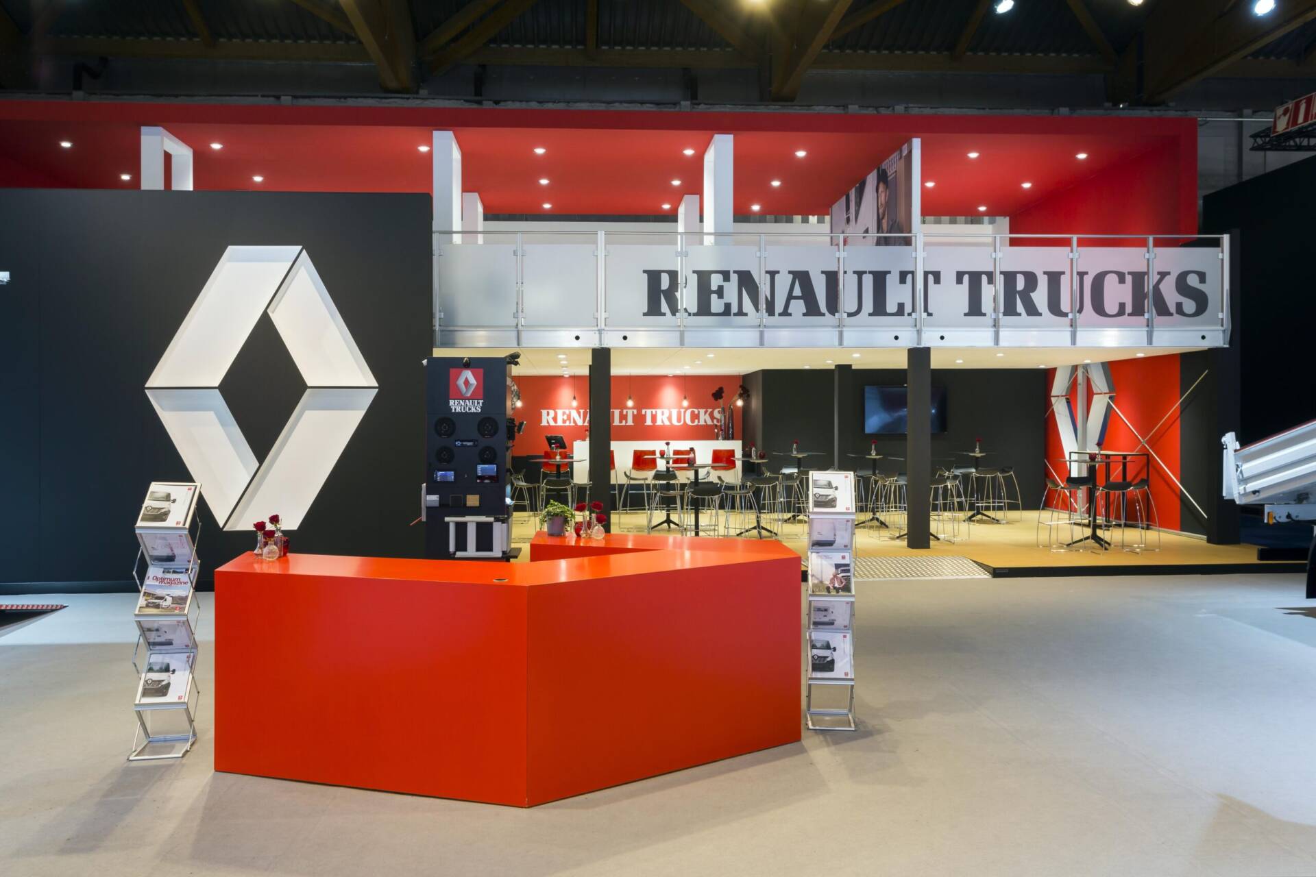 Renault Trucks | Een beursstand met een verdiep | Expo Z